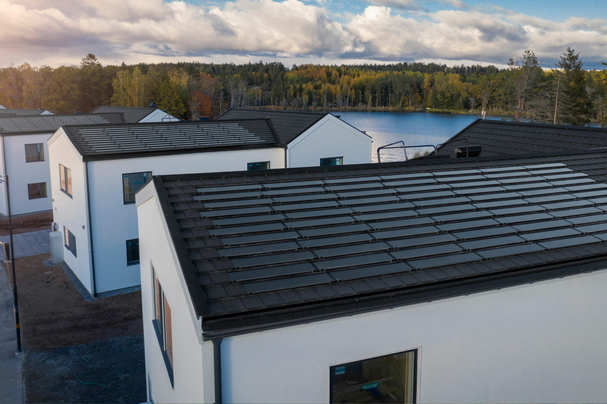 Sju solcellstak för den som vill slippa paneler - Elinstallatören