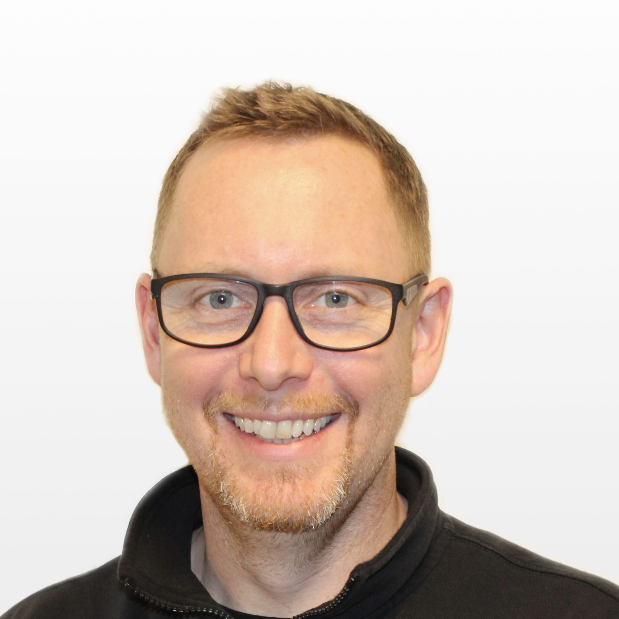 Varför behövs en separat elkopplare till solcellerna? - Elinstallatören