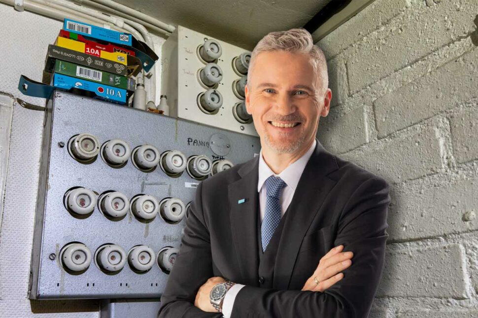 Måste proppskåpet bytas ut om man ska installera laddbox? - Elinstallatören