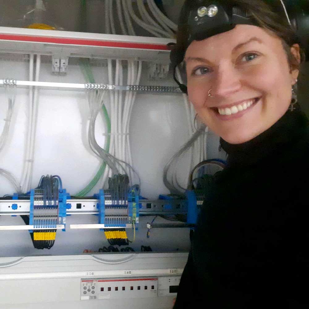 Värsta jobbminnet: ”En äldre snickare sågade av halva handen ...